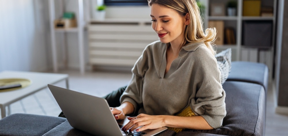 8 Ways For Women to Make Money Online in 2023 | ProfitDuel